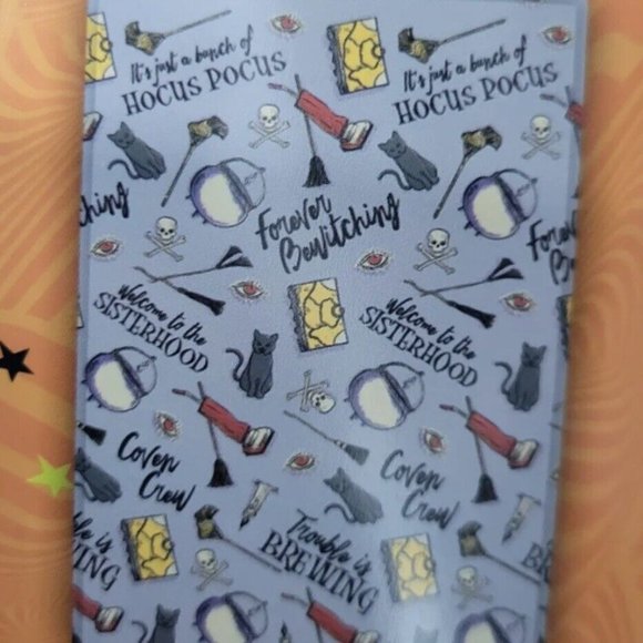 Disney | Bedding | Disney Hocus Pocus Plush Throw Blanket 5 X 70 ...